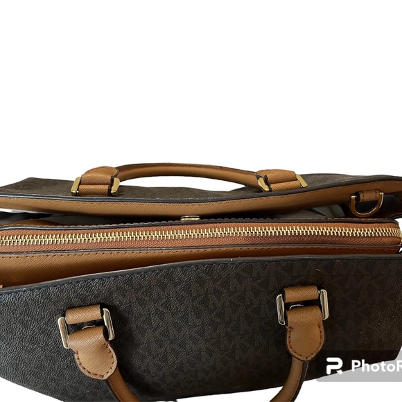 Michael Kors | Bags | Vintage Michael Kors Bag | Poshmark